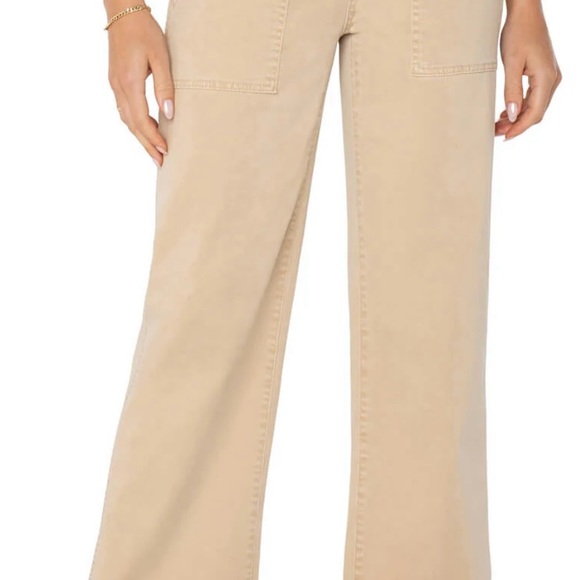 Liverpool | Pants & Jumpsuits | Nwt Liverpool Utilitycrop Cargo | Poshmark